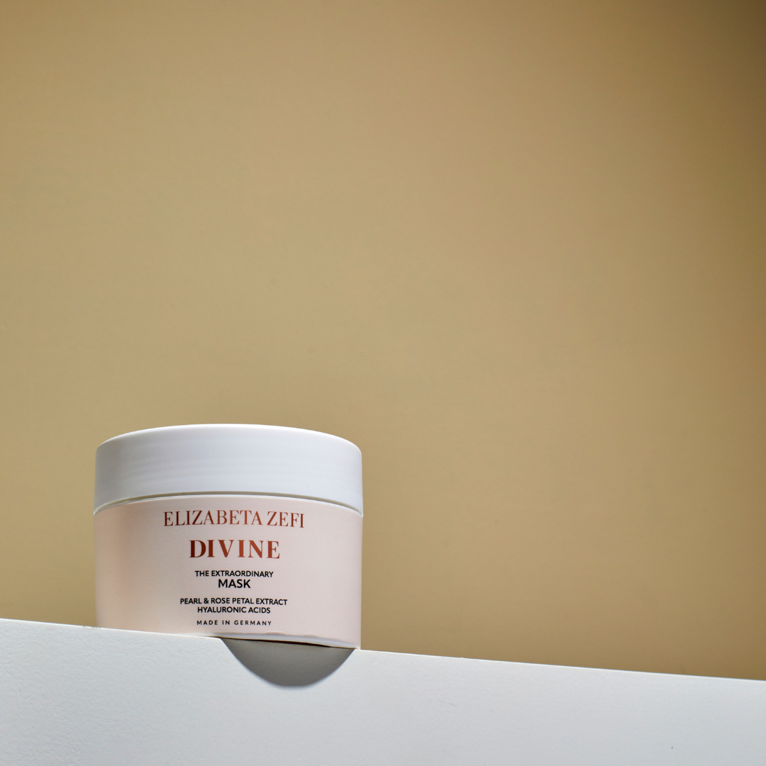 Divine - The Extraordinary Mask – ELIZABETA ZEFI